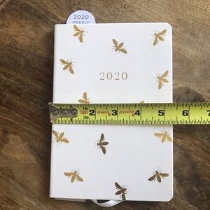 Eccolo Ltd. | Office | Bee Chic 220 Weekly Planner | Poshmark